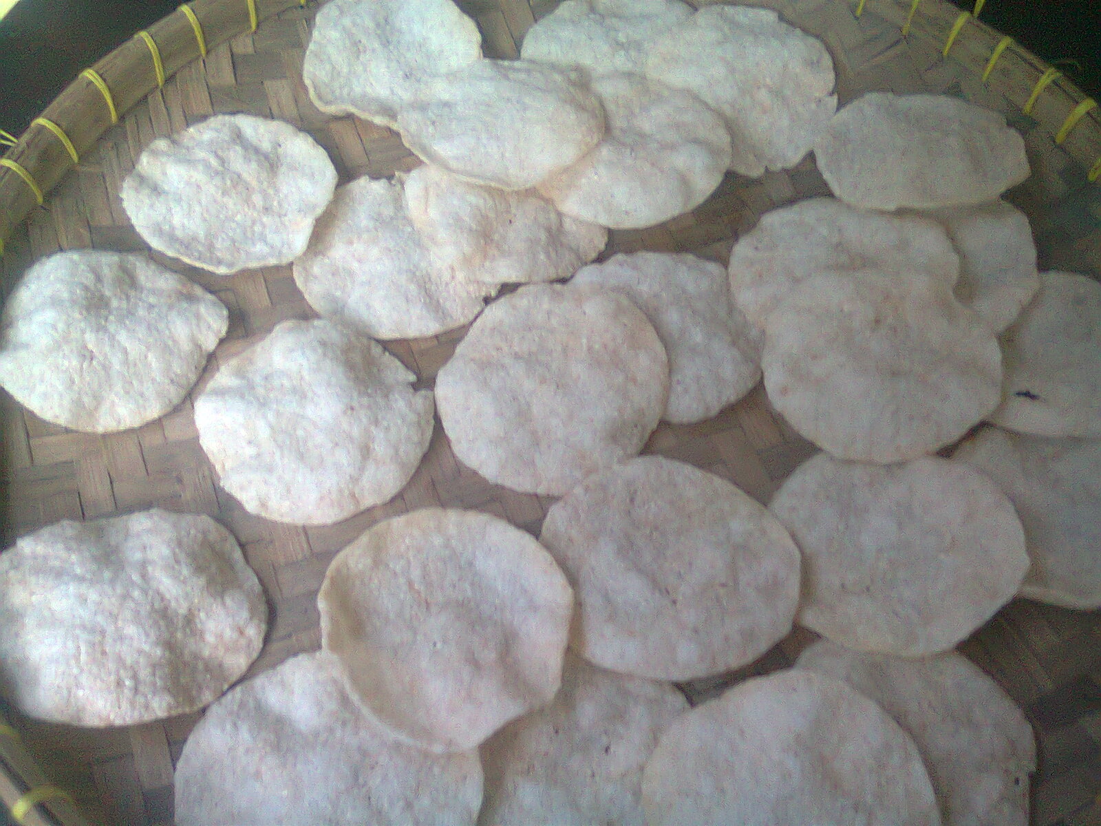 Cicipi Makanan Jaje Uli Khas Bali Yuk ! - Kooliner