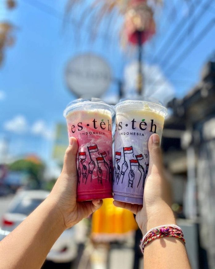 Harga dan Menu Es Teh indonesia Terbaru Lengkap dengan Gambar - Kooliner