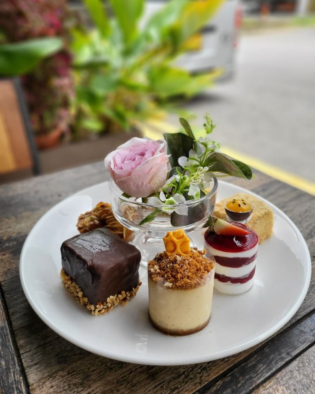 @twobakerssg - Kooliner